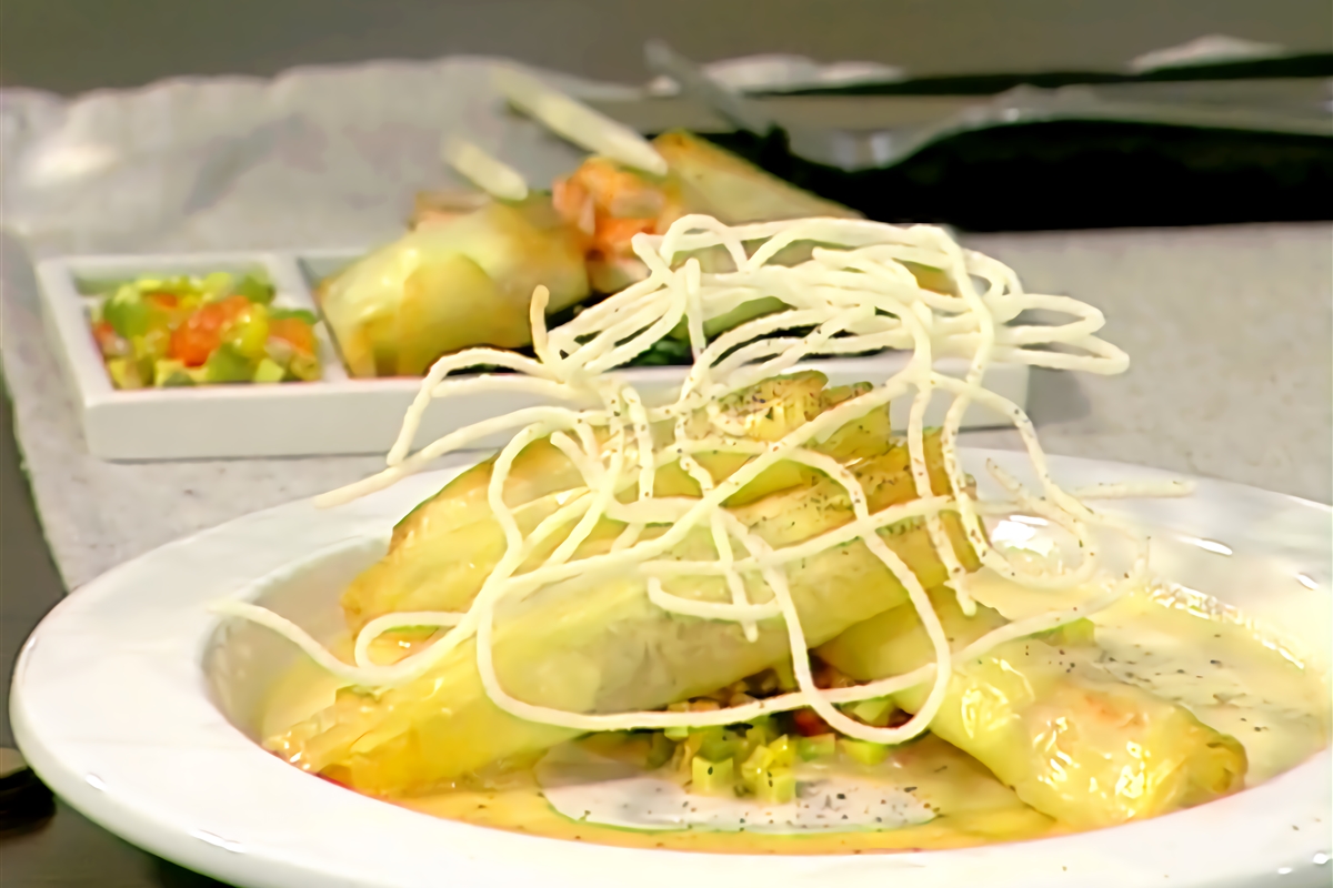 Camarones en masa philo y relish de palta - El Gourmet