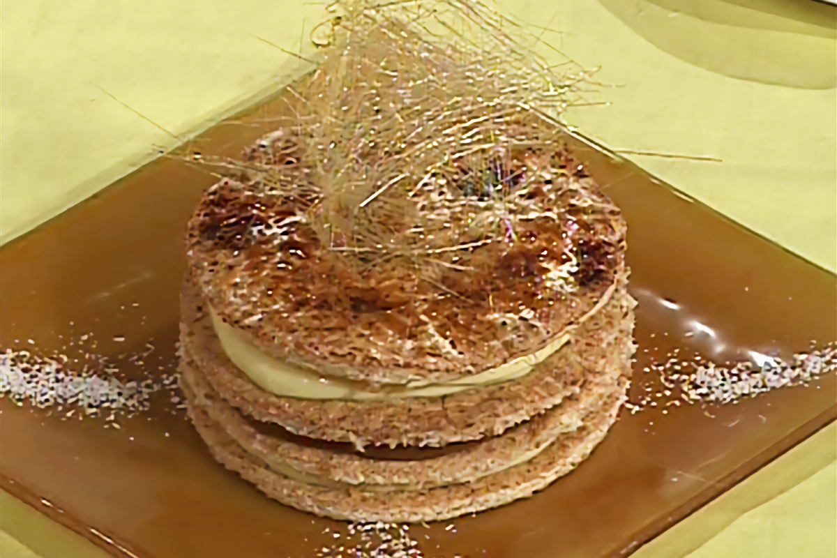 Dacquoise de coco con crema pastelera y dulce de leche - El Gourmet