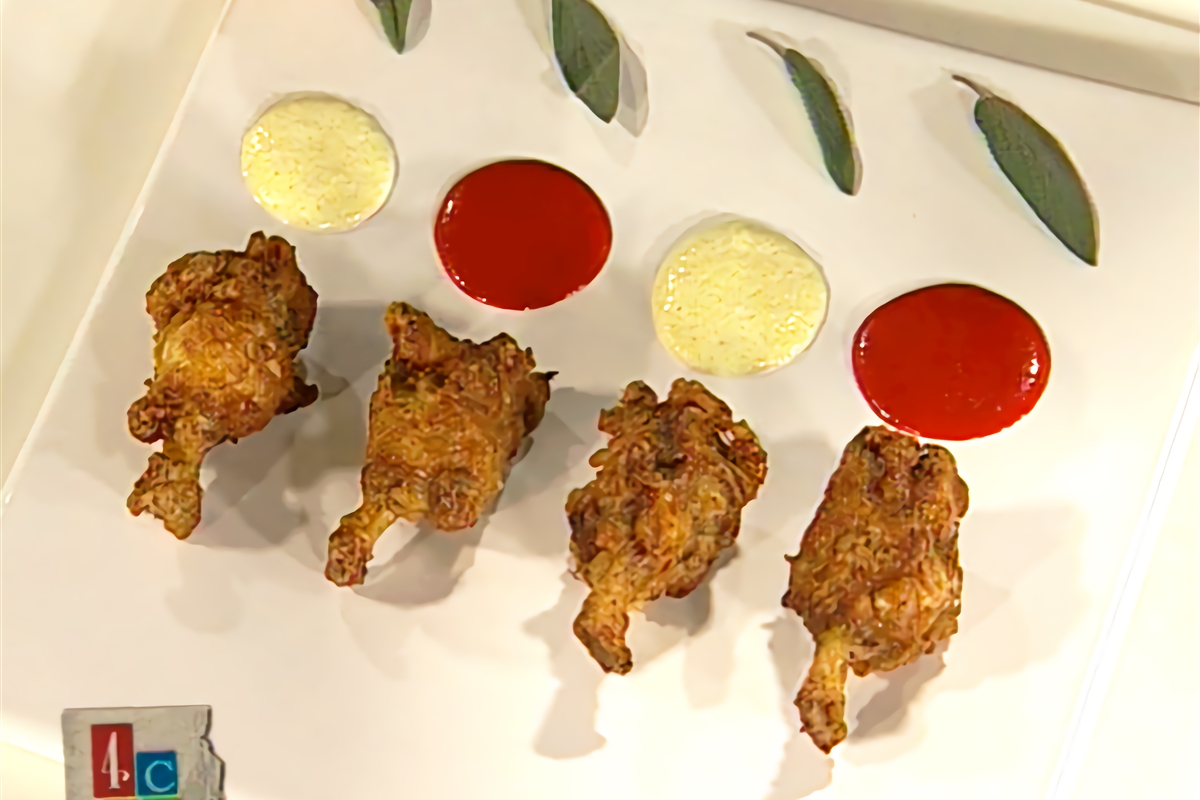 Pollo panado con salsa de polenta y salsa de remolacha - El Gourmet