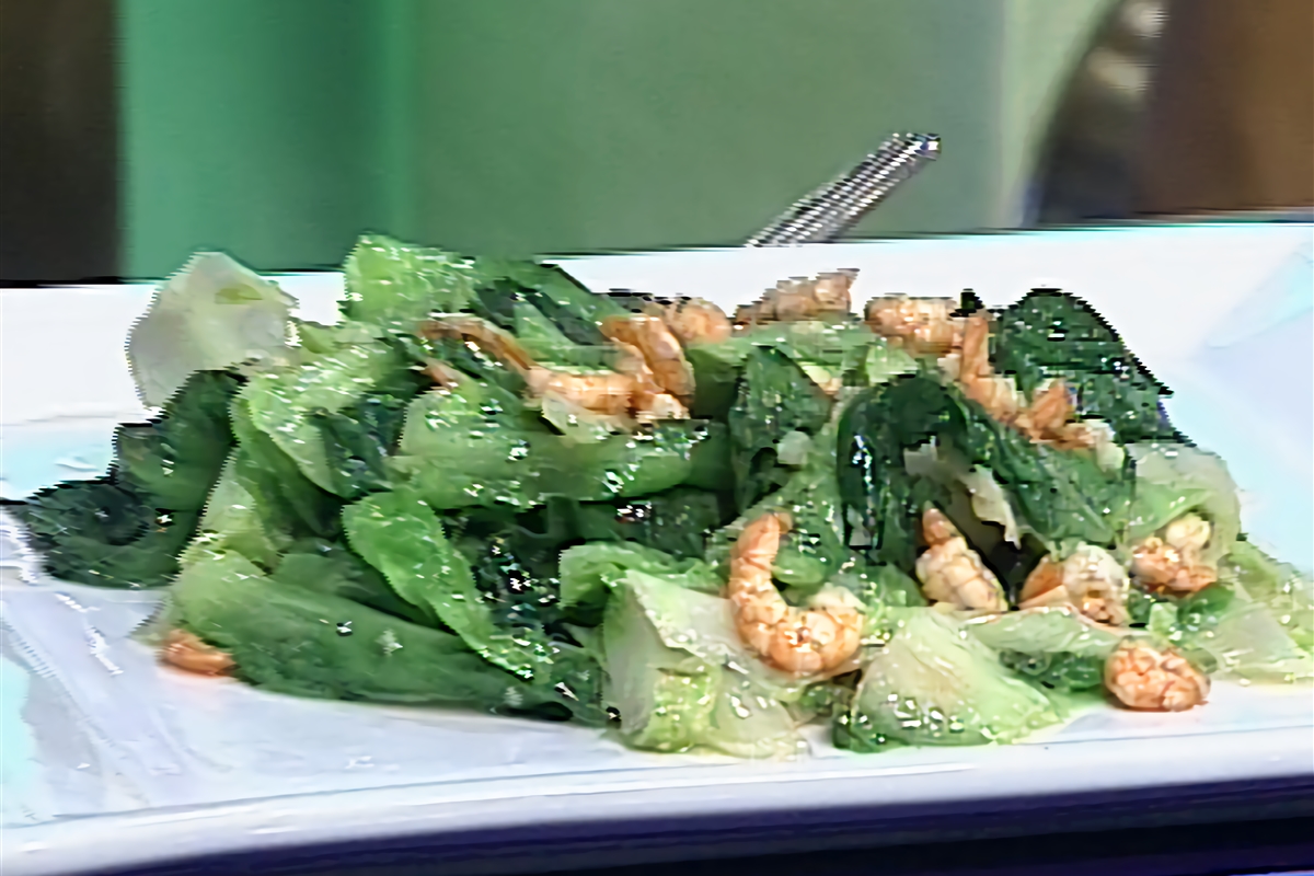Salteado de lechuga y camarones - El Gourmet