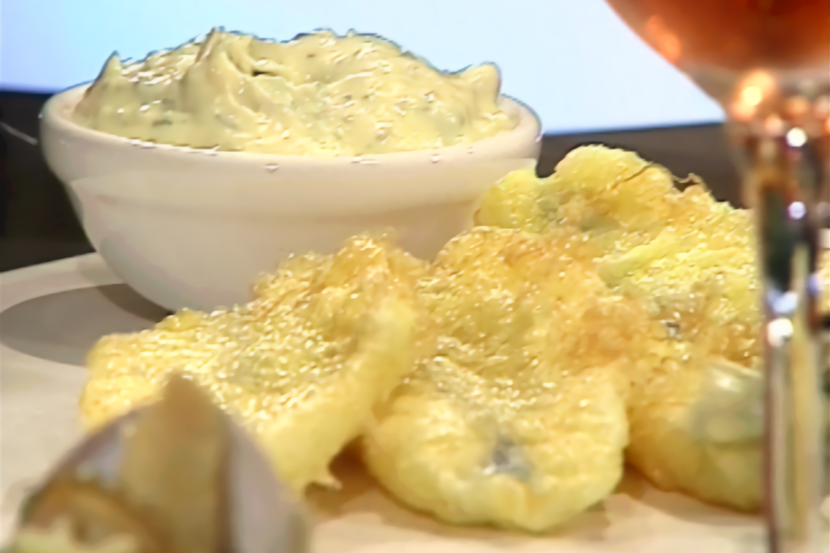 Pejerrey frito con salsa tártara - El Gourmet