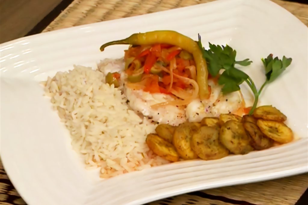 Tacos de pescado estilo Baja California, Filetes de pescado a la ...