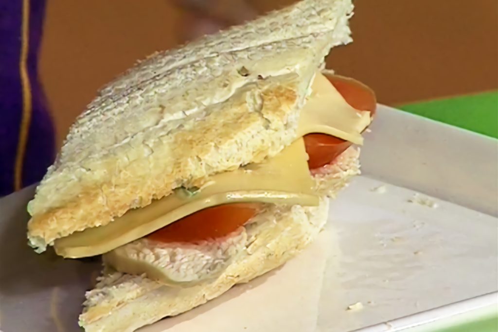 Sandwich con pan casero - El Gourmet