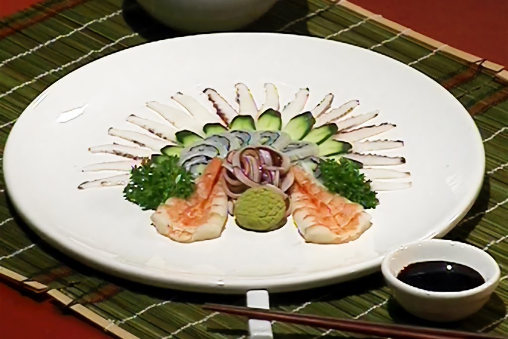 Sashimi de calamares y langostinos - El Gourmet