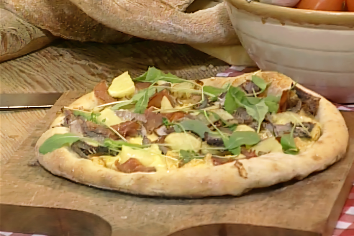 Pizzas de hongos del bosque y queso reblochon - El Gourmet