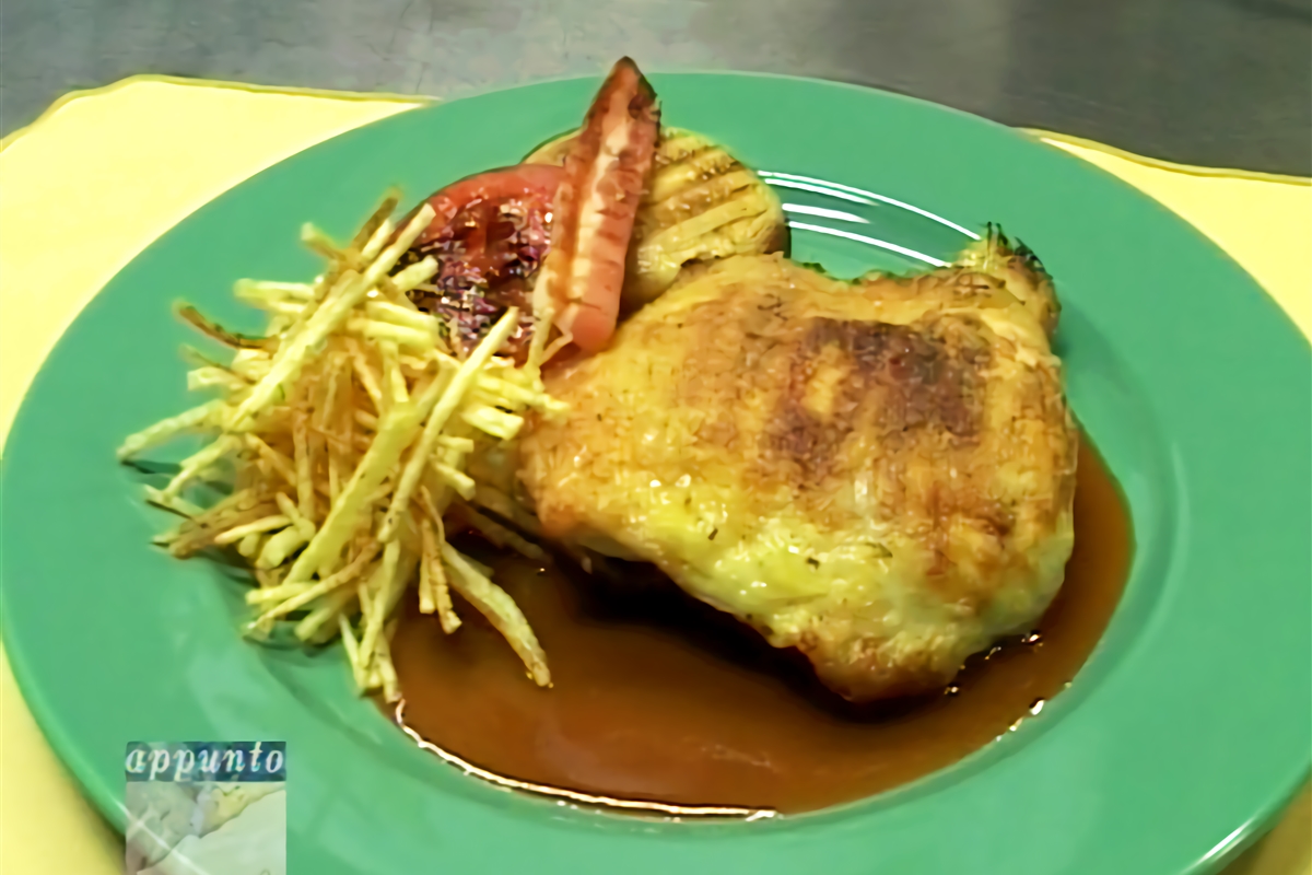 Pollo BB con salsa chinoidde panaché de verduras y papas fritas - El ...
