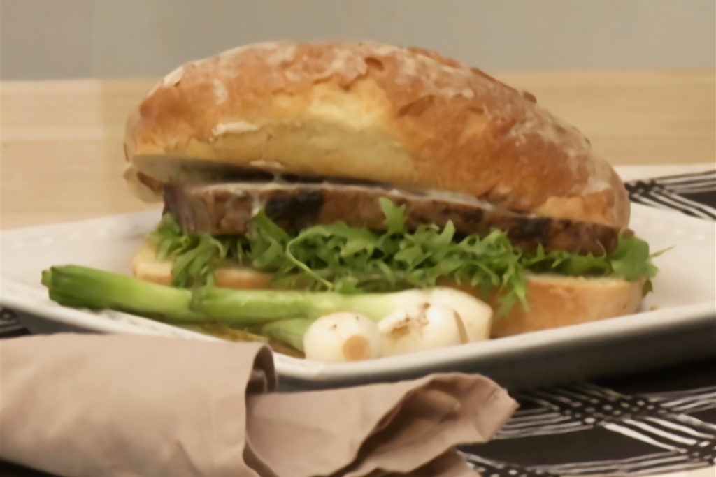 Pepito norteño - Sándwich de roast beef - El Gourmet