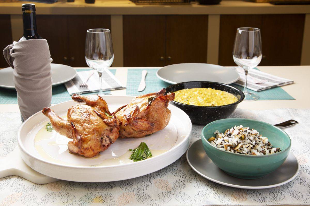 Pollito de Leche Relleno con Arroz Salvaje - El Gourmet