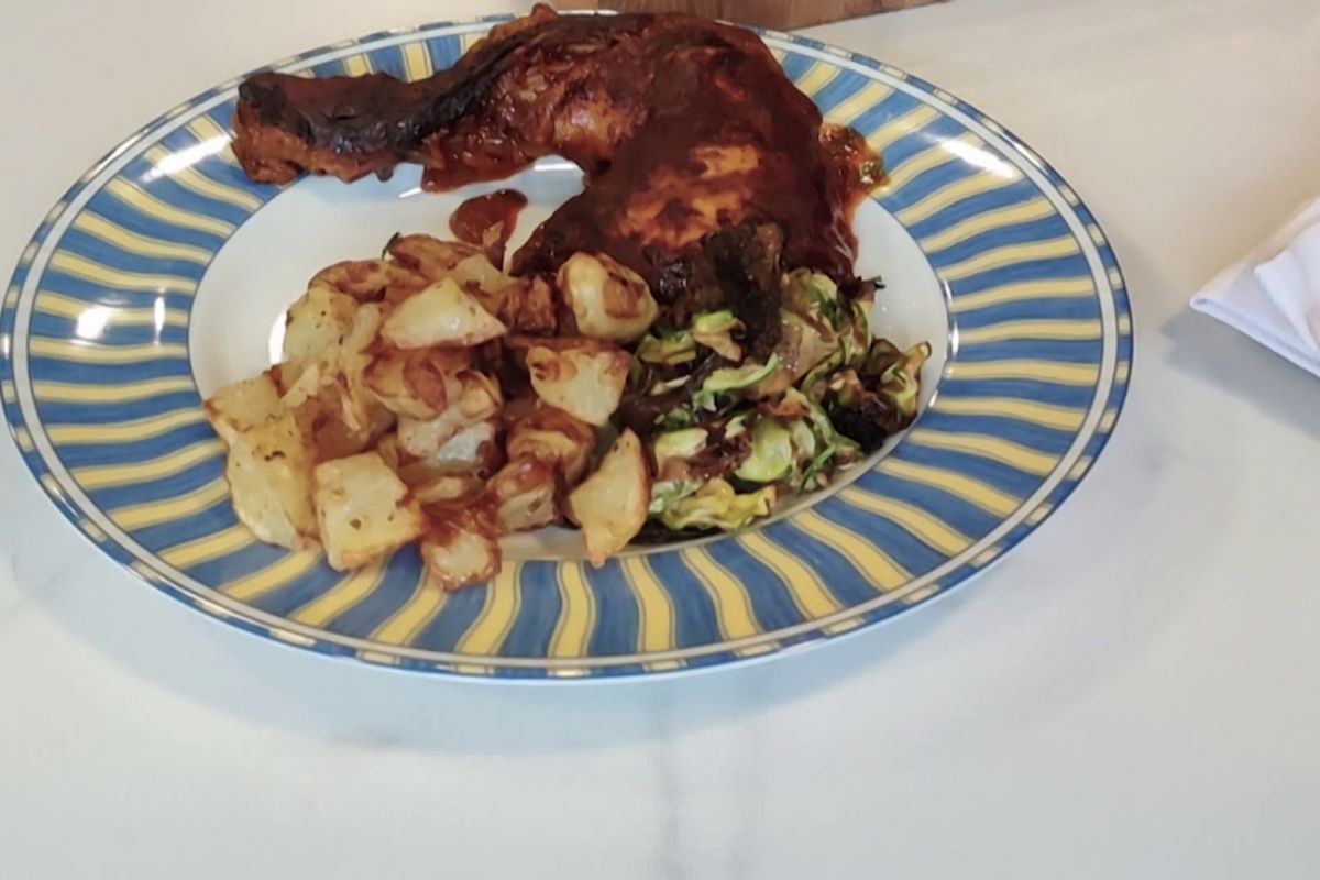 Pollo en Adobo y Cacahuates - El Gourmet