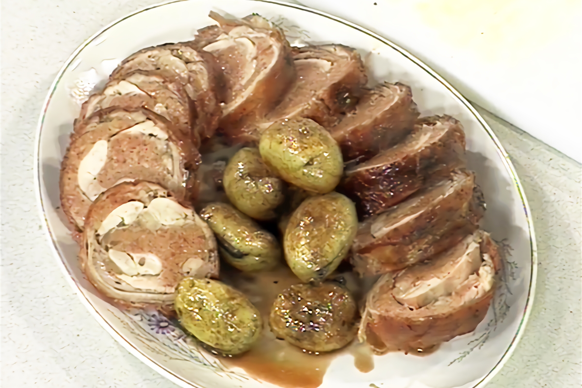 Porchetta di coniglio (Conejo relleno en porchetta) - El Gourmet