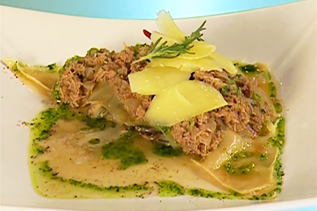 Raviol y hongos con jugo de carne - El Gourmet