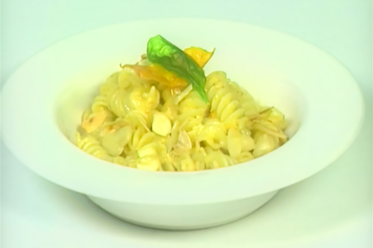 Fuccili con pesto siciliano - El Gourmet