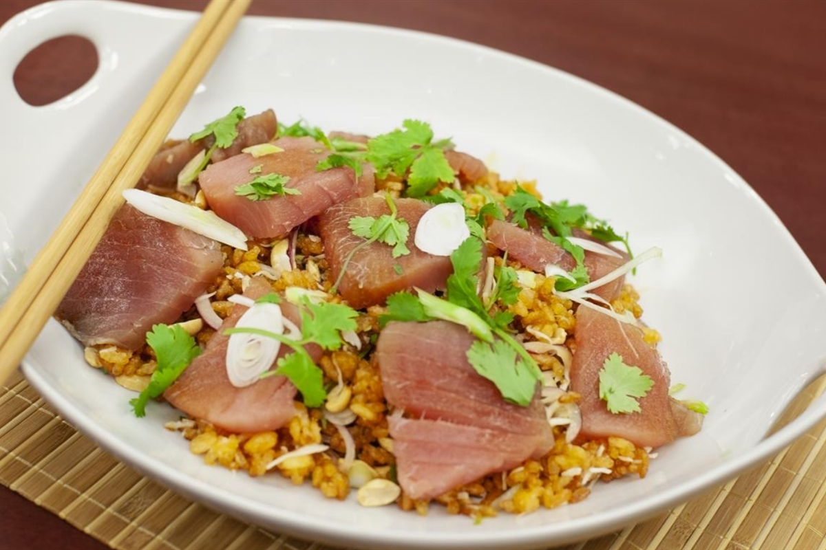 Ensalada de Arroz Frito con Atún Fresco - El Gourmet