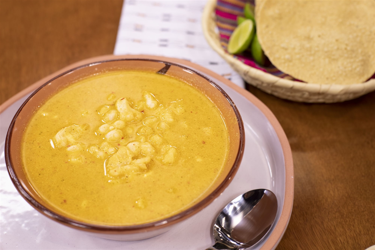 Pozole para la Celebración de Todos Los Santos - El Gourmet